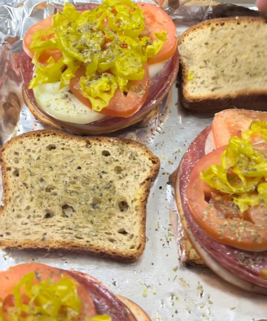 Hot Italian Sandwiches – MeMe Eats